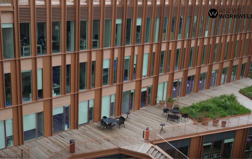 Visite de site : découvrez le nouveau siège social de Nexity à Lyon ...